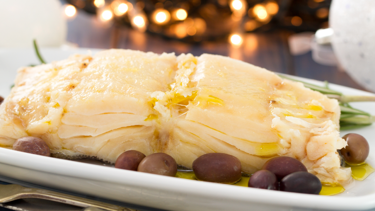 Aprenda a cozer (bem) bacalhau com este truque infalível