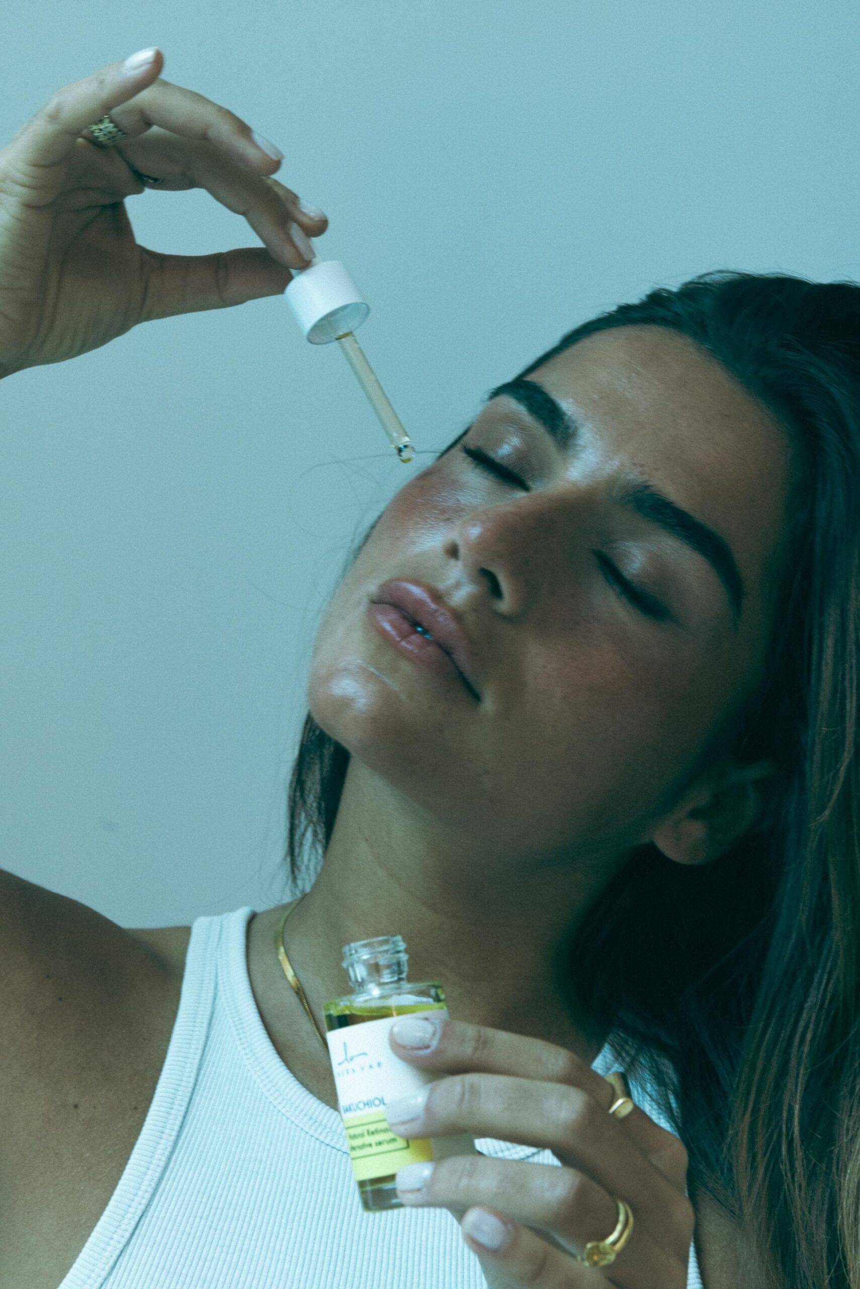 Revelado o segredo para uma pele jovem e radiante: descubra o bakuchiol ...