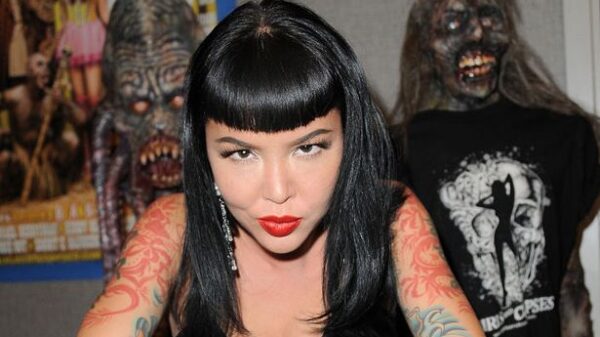 Óbito: Morreu Masuimi Max, atriz e modelo da Playboy