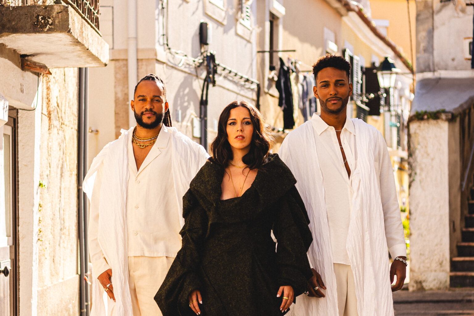 Calema e Sara Correia: juntam-se para informar sobre as doenças ...