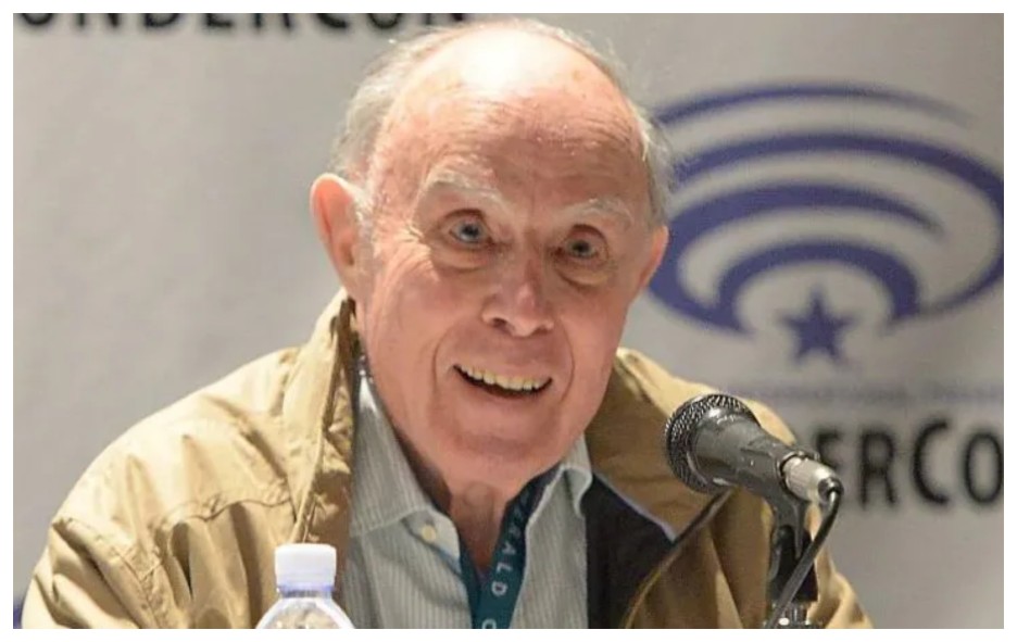 Óbito: Morreu o ator David Graham. Deu voz ao avô da Porquinha Peppa